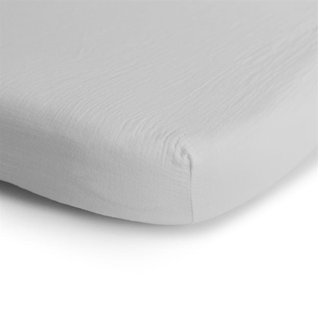 Mushie Extra Soft Muslin Bassinet Sheet White | Tiny Sprout