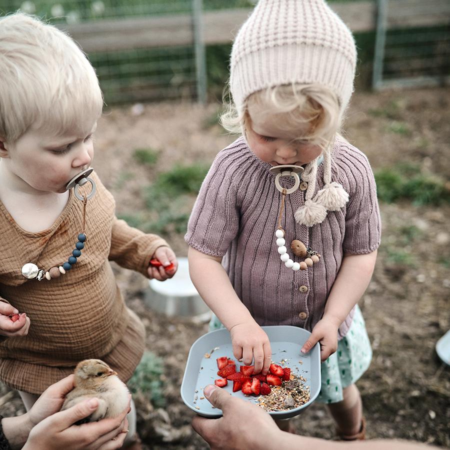Mushie Square Dinner Plate Set Cloud Grey | Tiny Sprout