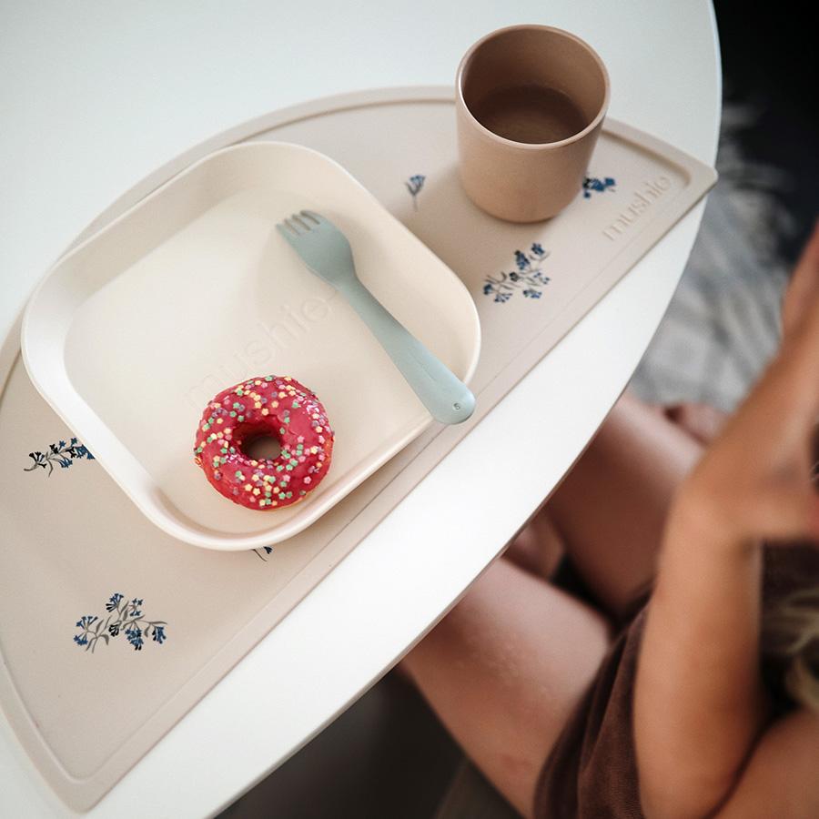 Mushie Square Dinner Plate Set Ivory White | Tiny Sprout