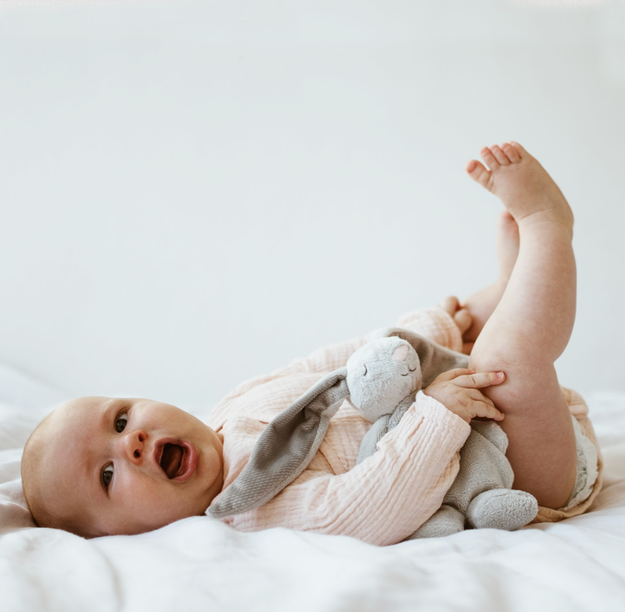 Moonie Organic Sensory Bunny Silver New | Tiny Sprout